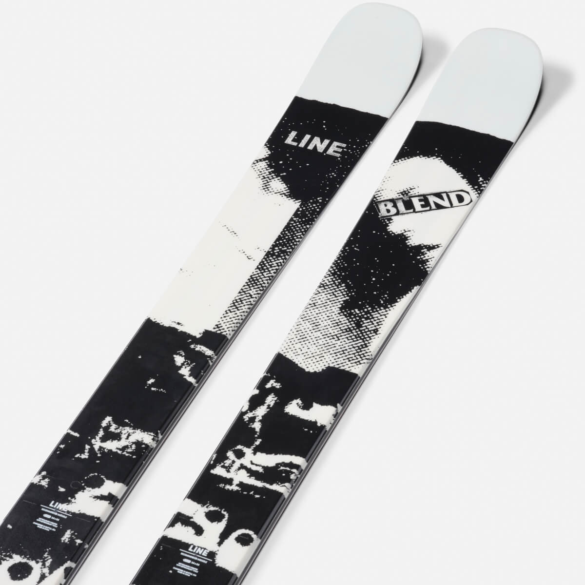 Line Blend 2025 - Loistavat Parkkisukset - Skigarage.net