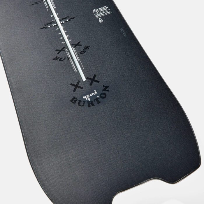 Burton Skeleton Key 2024 Monipuolinen freeride lumilauta - Skigarage.net